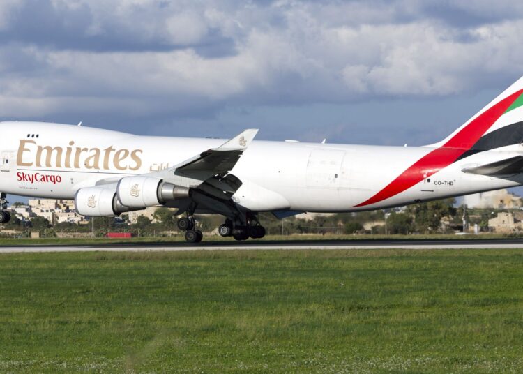 Emirates taps Kalitta Air to fly rented 747 freighters