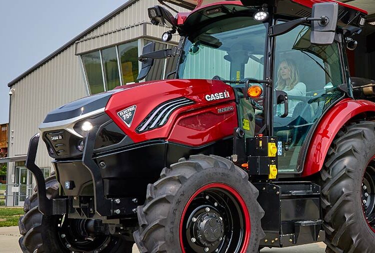 Case IH and New Holland unveil 75hp electric tractors