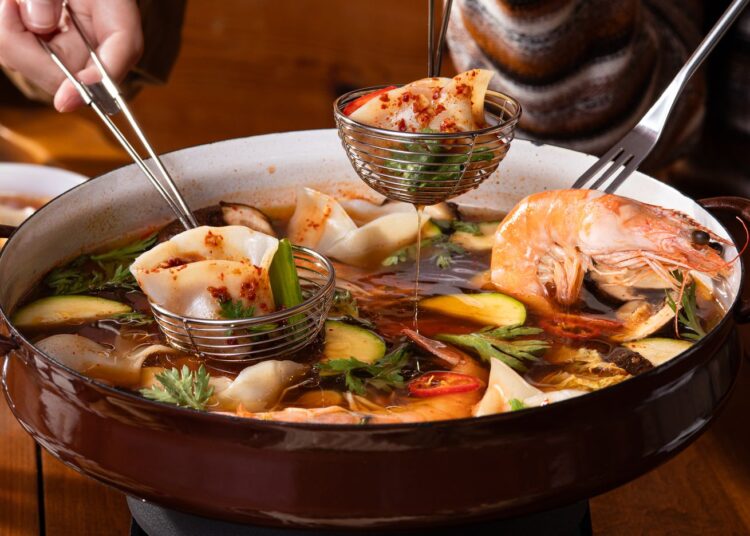 A Mandu Hot Pot Recipe That’s a Spicy Take on Dipping Your Dinner