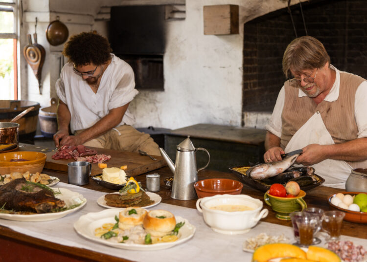 Where to Eat: Fall Back in Time
